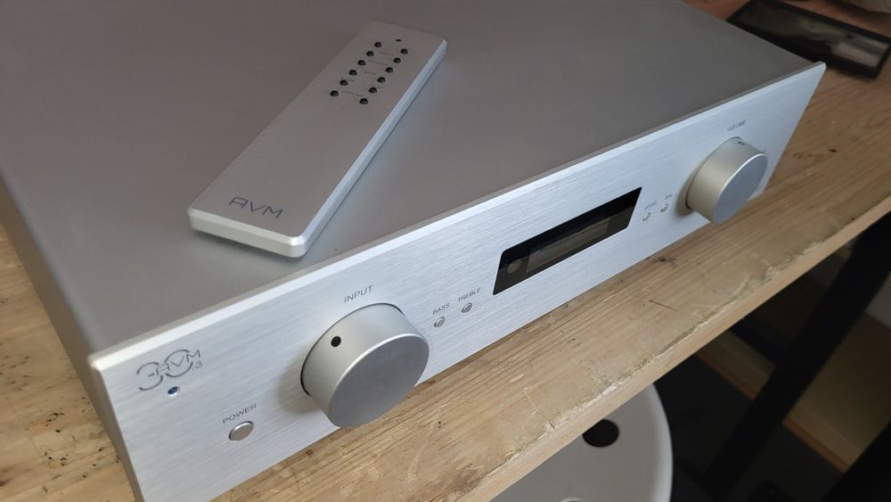AVM 30 PA 30.3 Pré-ampli avec Phono / DAC / USB / BT (Gebraucht) in ...