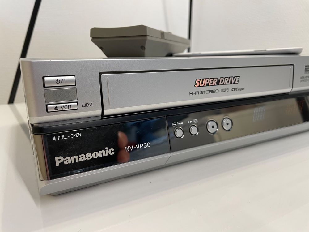 VHS Recorder Panasonic NV-VP30 (Gebraucht) in Wädenswil für CHF 63 – mit Lieferung auf Ricardo ...