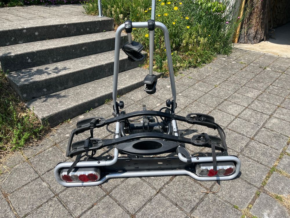 THULE Fahrradträger für 2 Velo | EasyClick Toyota (Gebraucht) in Hilterfingen für CHF 80 – nur ...