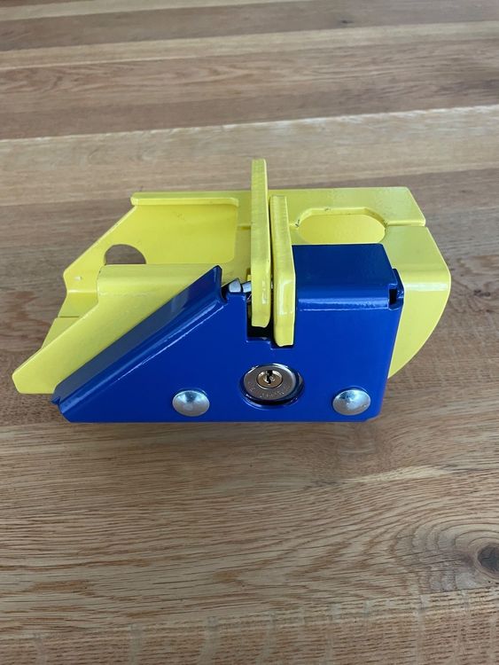 Anhänger-DEICHSELSCHLOSS Diebstahlschutz MOTTEZ | Kaufen auf Ricardo