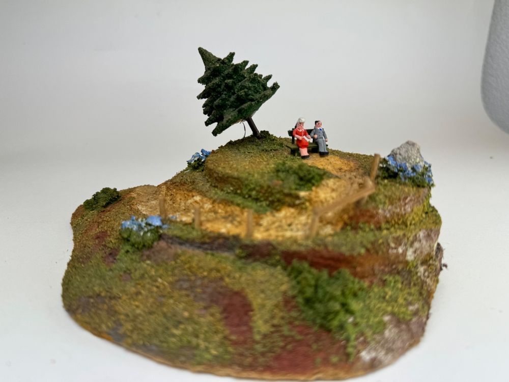 Faller ? Berg mit Baum Fertigmodell (Gebraucht) in Elm für CHF 18 – mit ...