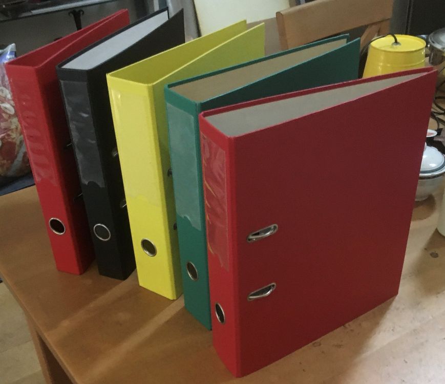 Ordner | Kaufen auf Ricardo