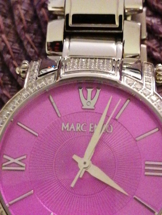 Montre Marc Enzo (Neu (gemäss Beschreibung)) in PRINGY für CHF 20 – mit ...