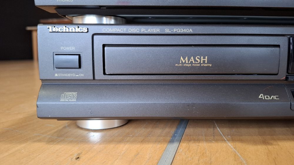 Technics HiFi Klassiker: CD-Player & Tapedeck im Set (Gebraucht) in Watt für CHF 99 – nur ...