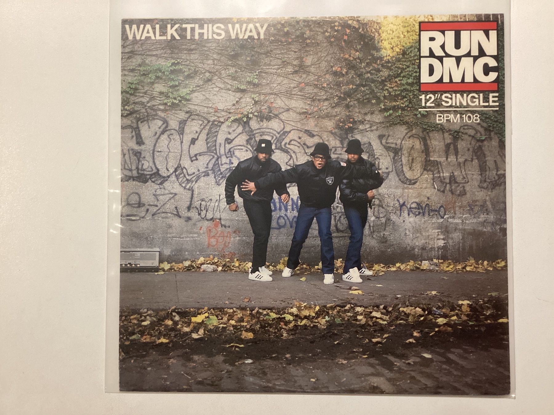 Run DMC Maxi-Single - Walk This Way (Gebraucht) in Gutenswil für CHF 10 ...