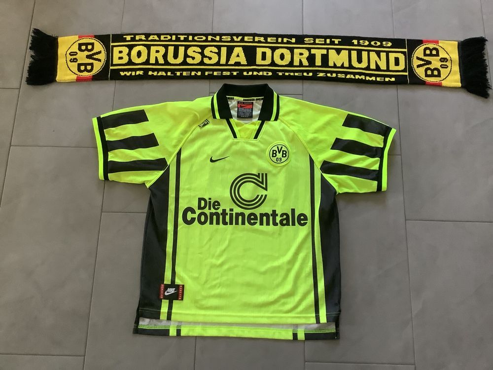 BVB Borussia Dortmund Nike XL ( L ) + Schal (Gebraucht) in Schmitten FR ...