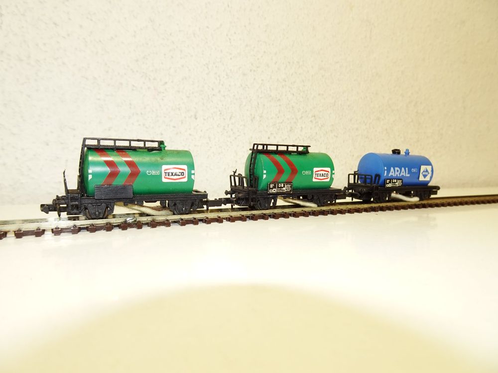 3 Herkat Güterwagen Kesselwagen Schienenreiniger Spur N 1405 (Gebraucht) in Luzern für CHF 9.9 ...