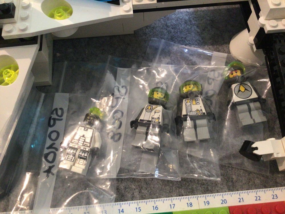 Lego 6982 “Explorian Starship” Neuwertig 100% Grosses model (Neu ...