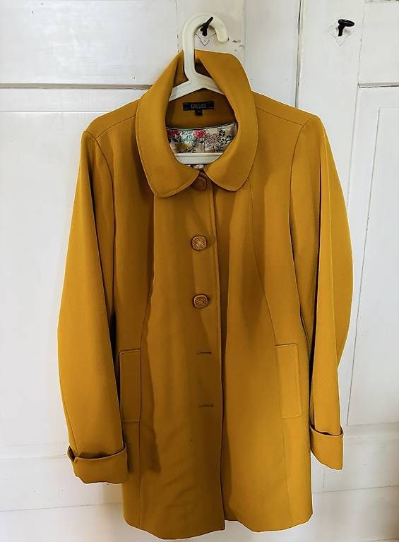Mantel King Louie, safran, Gr. 44 (D'occasion) à Wettingen pour CHF 33 ...