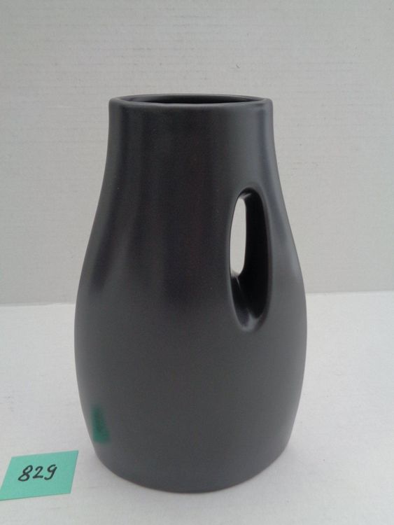 Keramik - Designer Vase mit Loch | Kaufen auf Ricardo