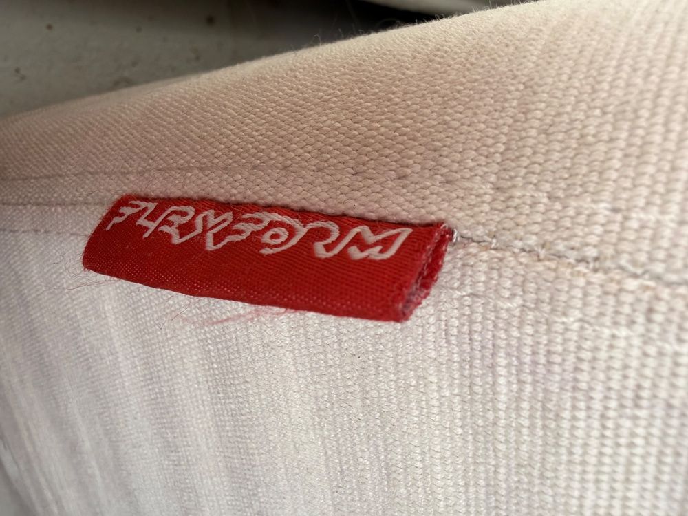 Grosses Flexform Ecksofa, cremefarben, Stoff mit Hocker (Gebraucht) in ...