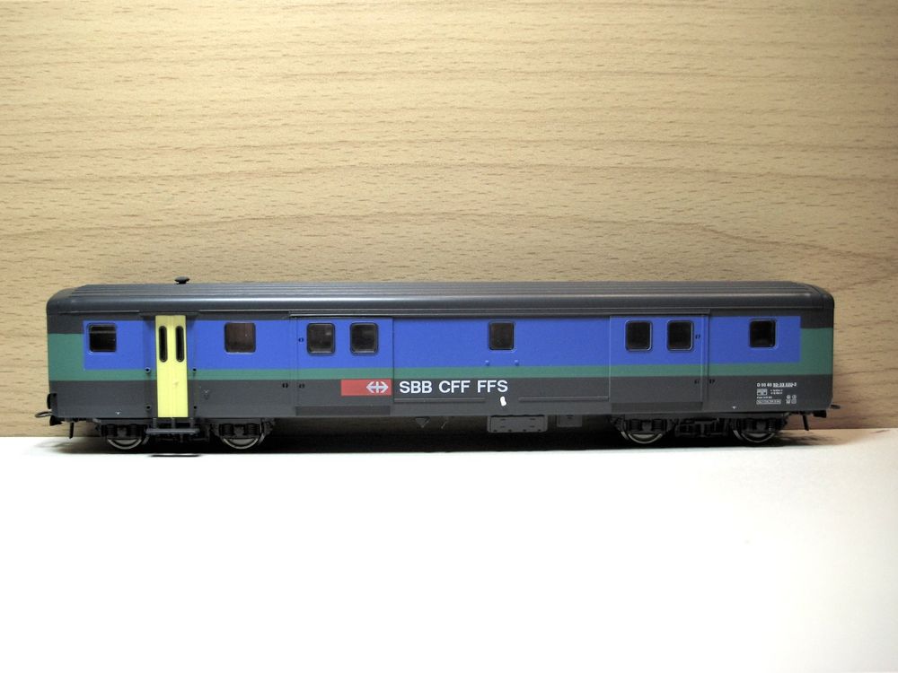 ROCO 45088 IR-Gepäckwagen EW II " Papagei " neu DC mit OVP (Neu (gemäss Beschreibung)) in ...