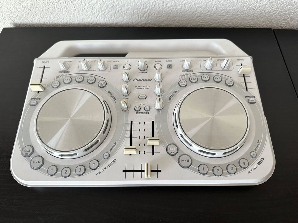 Pioneer DJ-Controller DDJ-WeGo2 | Kaufen auf Ricardo