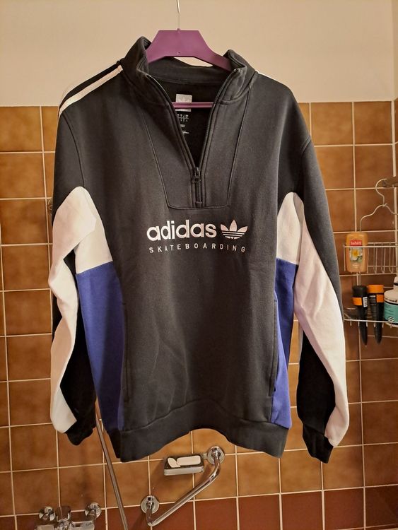 Joli pull Adidas vintage de skate | Kaufen auf Ricardo