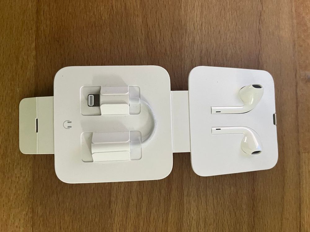 NEU Apple EarPods Lightning inkl. Lightning - Klinke Adapter | Kaufen ...