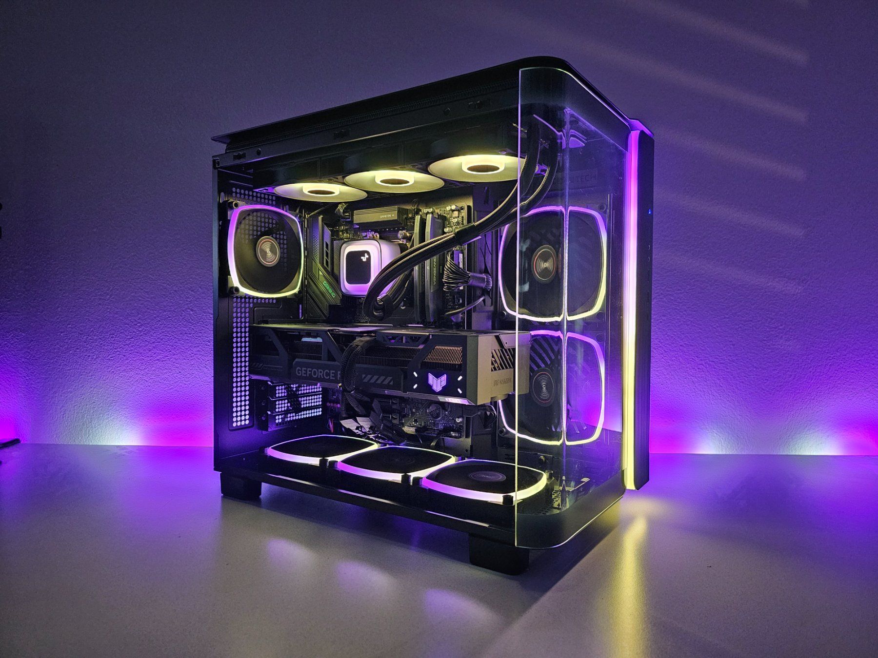 Gaming PC AlphaPrime🚀9800X3D + RTX 5090 | 32GB D5 64000MHz (Neu und ...