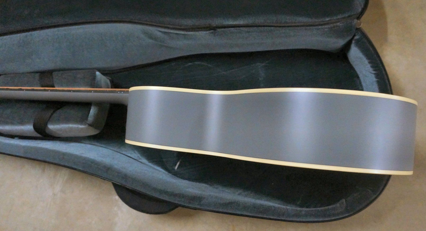 MONSTER Sigma Acoustic-Electric Guitar with Softshell Case (Gebraucht ...