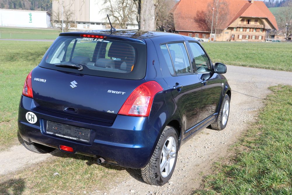 Suzuki Swift Compact Top1.3i 4x4 (Defekt) in Huttwil für CHF 701 – nur ...