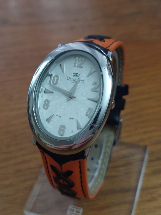 Richelieu Swiss Made Uhr (Gebraucht) in Flamatt für CHF 7 – mit ...