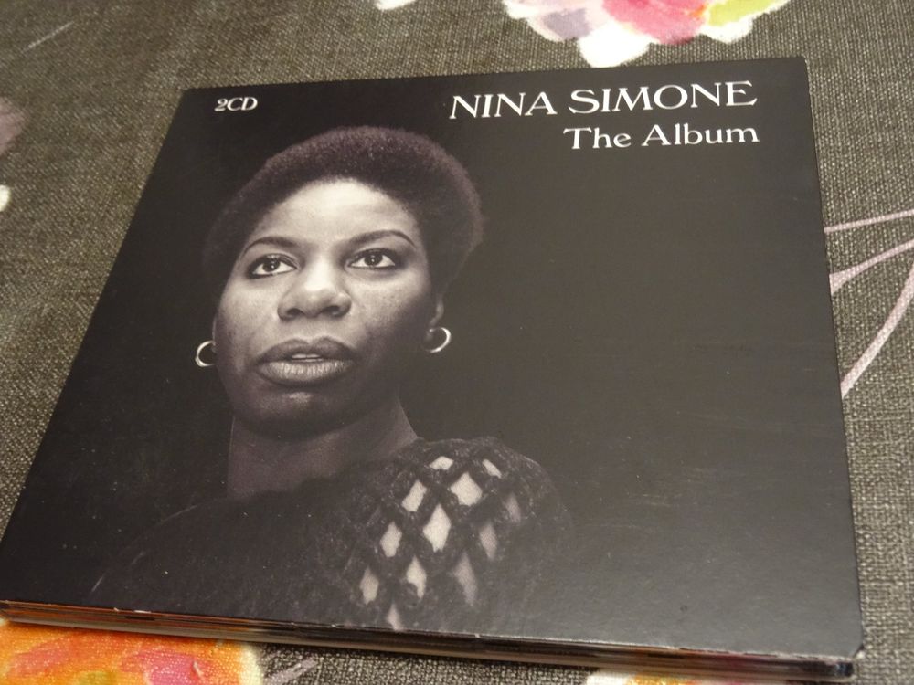 Nina Simone - The Album CD (Gebraucht) in für CHF 3 – mit Lieferung auf ...