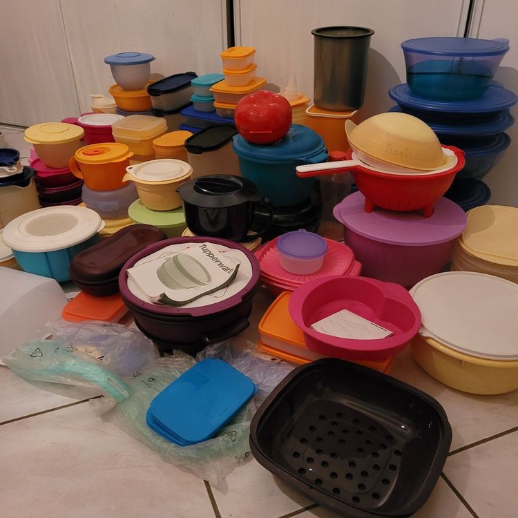 Tupperware lot de 80 ensembles, bon état (Gebraucht) in THONEX für CHF ...