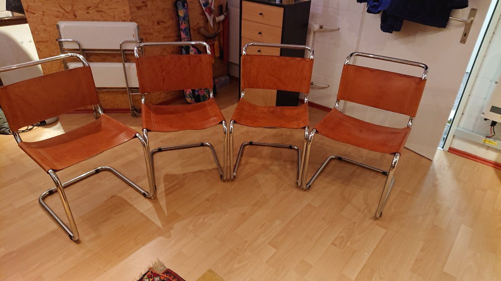 4 Freischwinger Stühle Leder (Gebraucht) in Luzern für CHF 405 – nur Abholung auf Ricardo kaufen