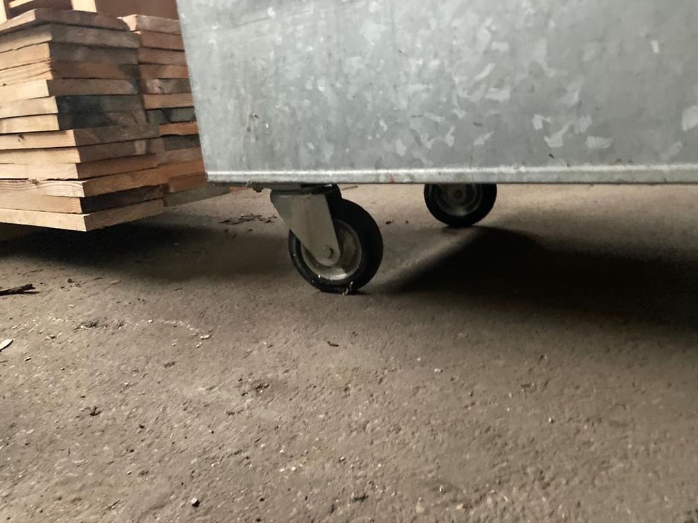 Stahlcontainer 800 lt (Gebraucht) in Huttwil für CHF 90 – nur Abholung ...