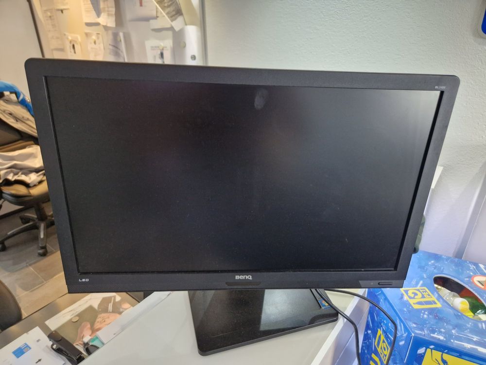PC Monitor | Kaufen auf Ricardo