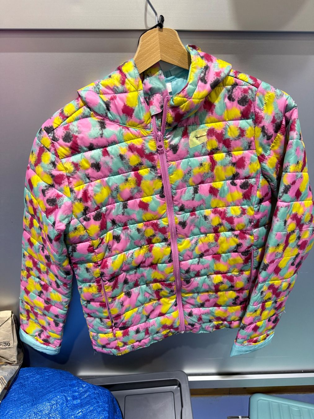 Doudoune enfant colorée, idéale pour le printemps! (D'occasion) à ...