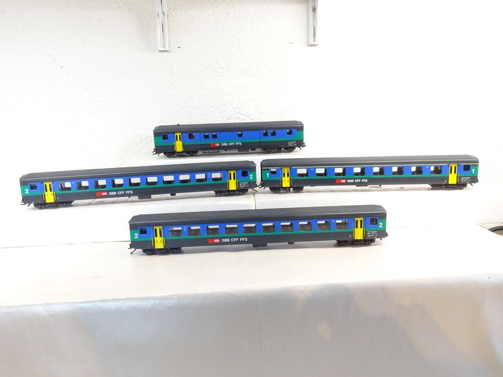 Roco 74565 +74566,Papagei SBB Personenzug 4 teilig, H0,GS/DC | Kaufen auf Ricardo