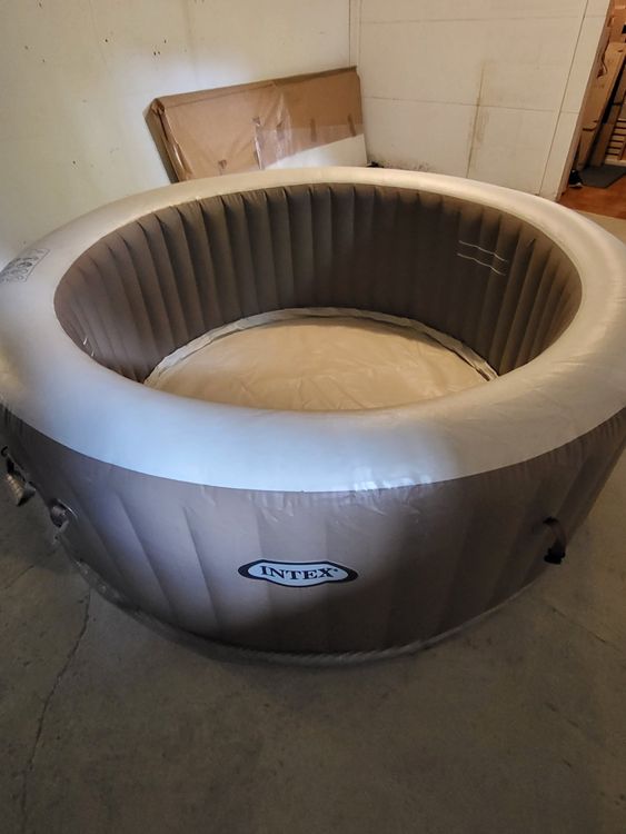 Whirlpool INTEX Pure Spa (Gebraucht) in Niederurnen für CHF 200 – nur ...