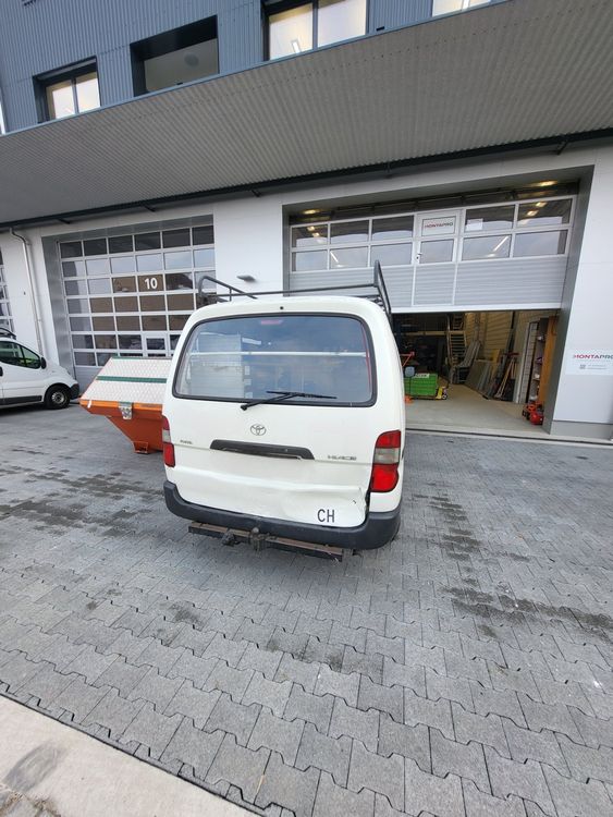 Toyota Hiace D-4D Lieferwagen (Gebraucht) in Schlossrued für CHF 3616 ...
