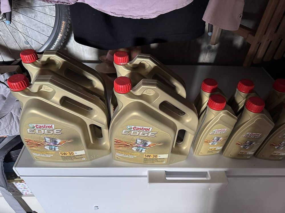 28Liter Castrol Edge Titanium 5W-30 LL 15666C (Neu und originalverpackt ...