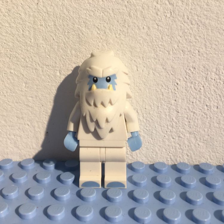 Lego Yeti Minifiguren (1633) (Gebraucht) in Thalwil für CHF 6 – mit ...
