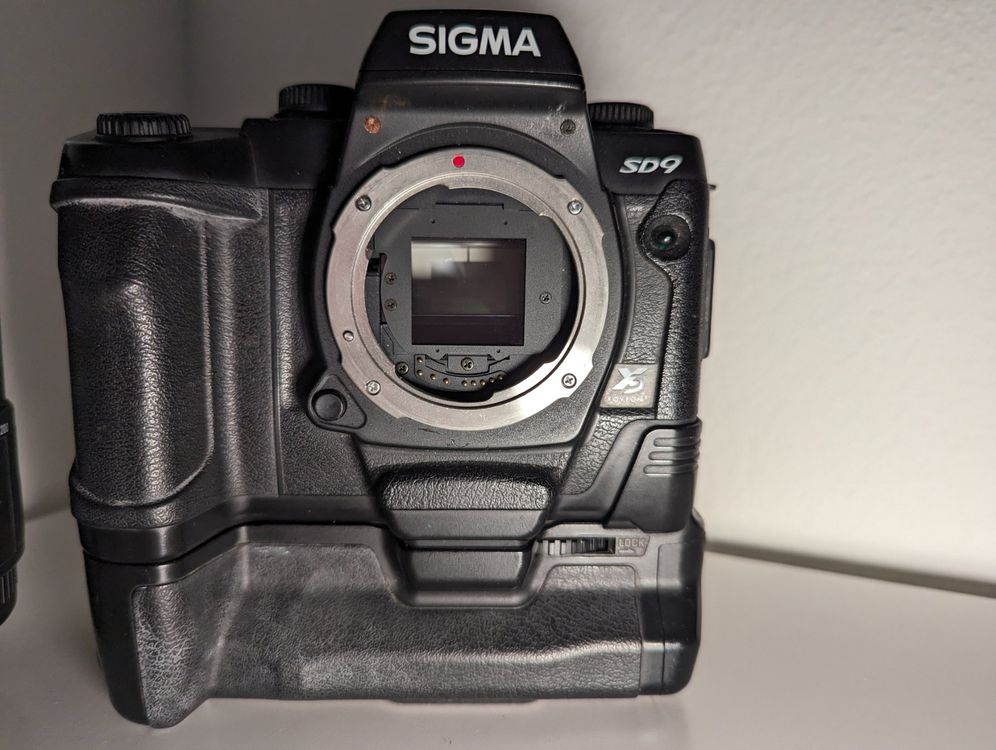 Sigma sd9 + grip+ lens | Kaufen auf Ricardo