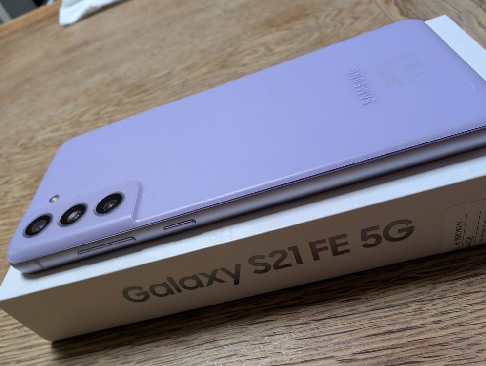 Samsung Galaxy S21 FE (256 GB) (Gebraucht) in Zürich für CHF 171 – mit Lieferung auf Ricardo kaufen