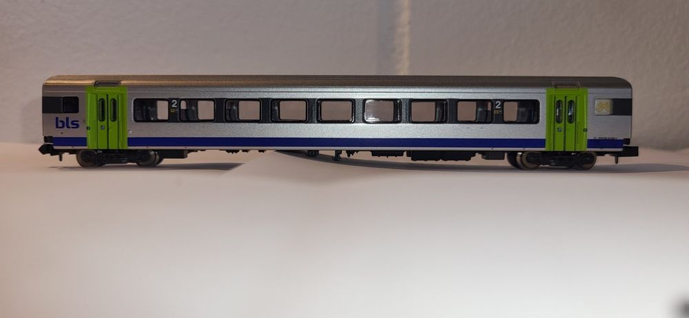 Spur N Personenwagen BLS EW III (Gebraucht) in Herbligen für CHF 30 ...