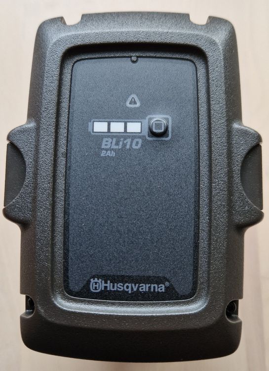 Husqvarna Akku BLI 10 Neu (Neu (gemäss Beschreibung)) in Gunzwil für ...