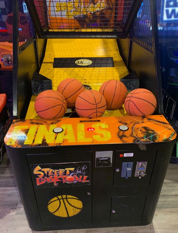 Machine de basket-ball occasion / Basketballautomat occasion (Gebraucht ...