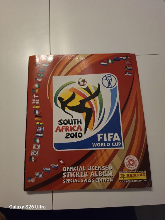 Album Panini 2010 Afrique du Sud 100% complet (Gebraucht) in Fleurier ...