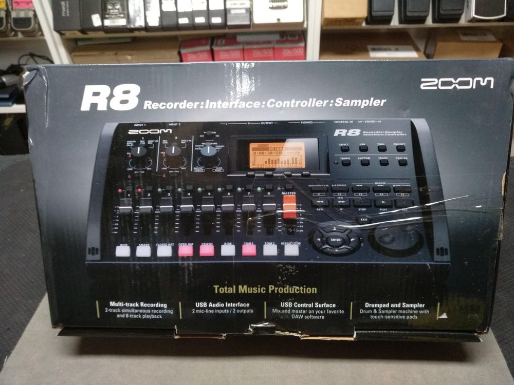 Zoom R8 Compact Multi-Track Digital Recorder! NP 230 Chf! | Kaufen auf ...