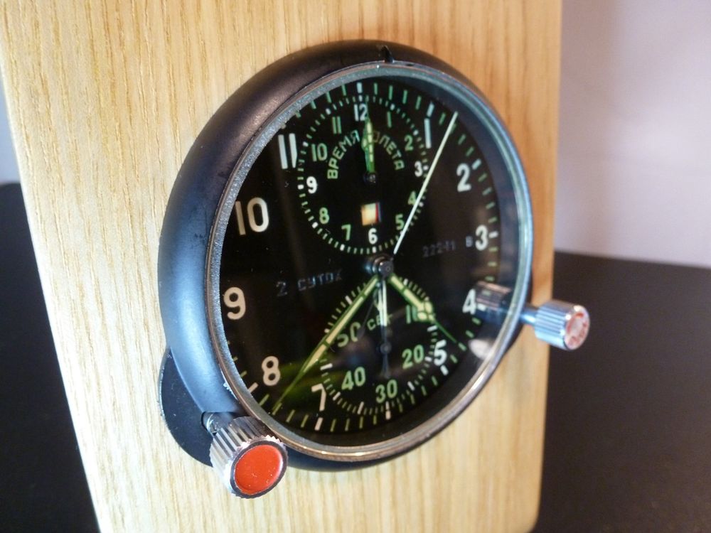Soviet aircraft clock USSR MIG (Flugzeug-Uhr) (Gebraucht) in Gwatt ...
