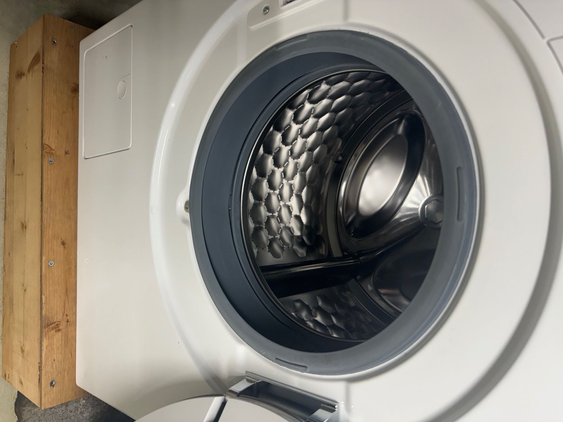 Miele Waschmaschine (Gebraucht) in Thun für CHF 380 – nur Abholung auf ...