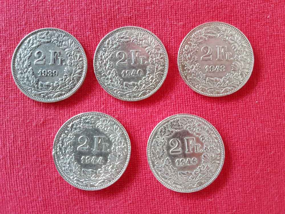 1 5 x 2 Fr Silbermünzen 1939-1940-1943-1944-1946 5 ab 1 Fr (Gebraucht) in Camignolo für CHF 28 ...