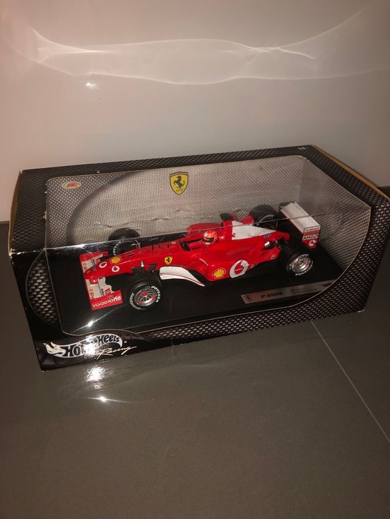 Ferrari F-2002 Michael Schumacher 1/18 (Neu und originalverpackt) in Dürrenäsch für CHF 100 ...