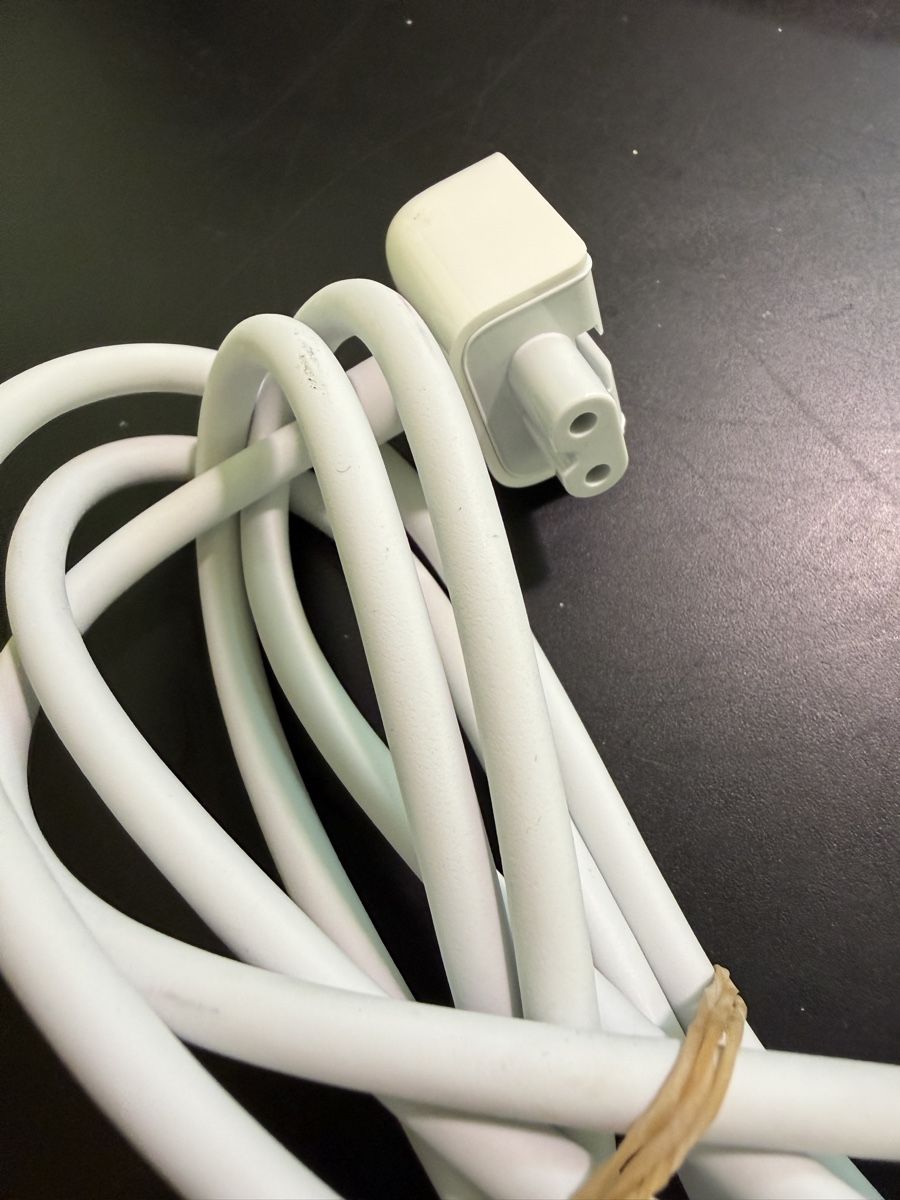 Apple Mains Power Cord Cable - Swiss Plug - White (Neu (gemäss ...