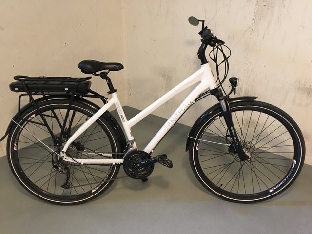E-Bike ZENITH Cross Roud III + 1 zus. Akku (ungebraucht) (Gebraucht) in ...