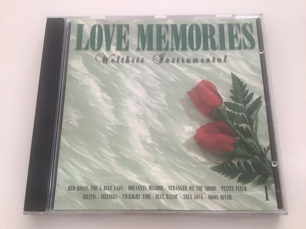 Love Memories / Welthits Instrumental (Gebraucht) in Dübendorf für CHF 2 – mit Lieferung auf ...