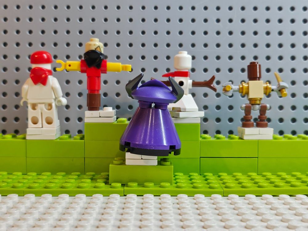 5 Lego-Minifiguren lustig, speziell,... diversen Serien (Gebraucht) in ...