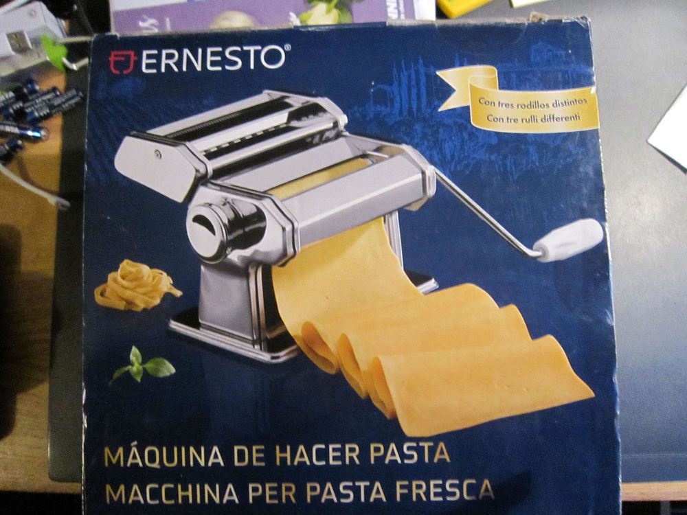 MACHINE A FABRIQUER DES PATES - NEUVE (Neu und originalverpackt) in ...